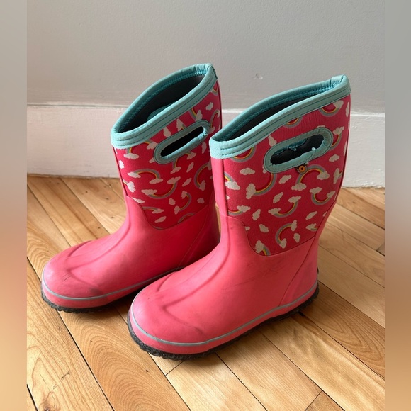 Bogs | Shoes | Bogs Pull On Boots For Girls Pink Rainbow With Clouds 2 ...
